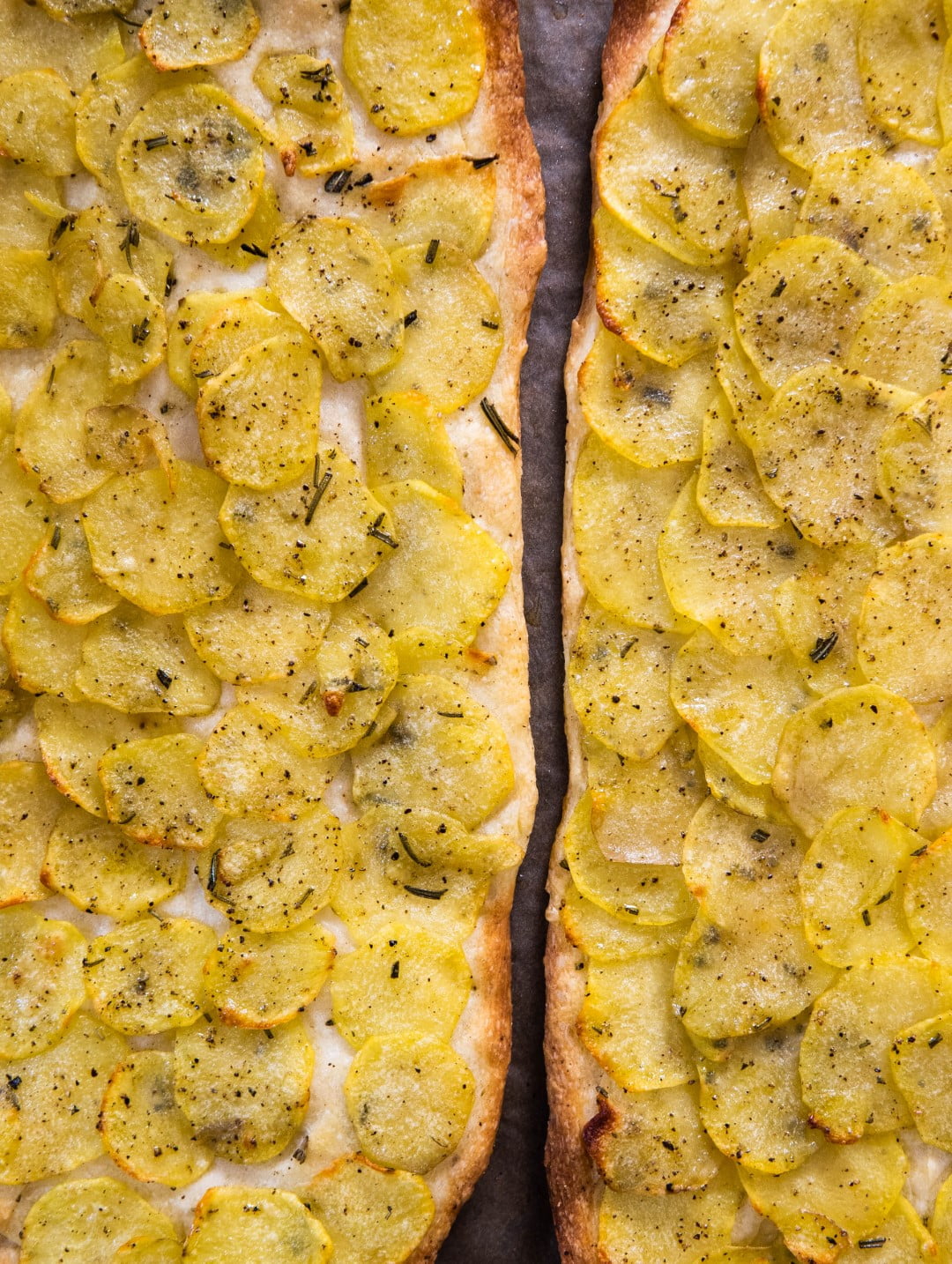 Rzymska pizza z ziemniakami i rozmarynem - Rozkoszny